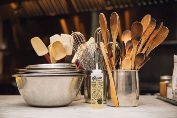 Baking with Canola Oil - Taste Canada